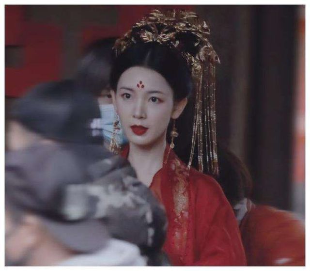 第二百八十九章美人心计之孔雀夫人 覃烟雨最新章节 免费小说 全文免费阅读 覃烟雨作品 话本小说网