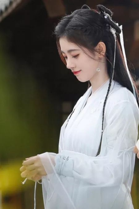 与君初相识(九) 讨厌胡萝卜的兔纸最新章节 免费小说 全文免费阅读 讨厌胡萝卜的兔纸作品 话本小说网