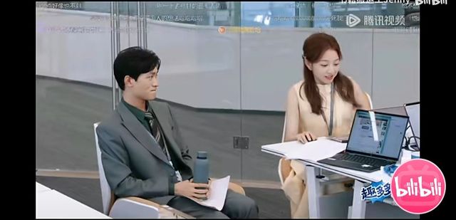 offer5：一起深夜加班【会员加更】-DQ灵芝最新章节-免费小说-全文免费阅读-DQ灵芝作品-话本小说网